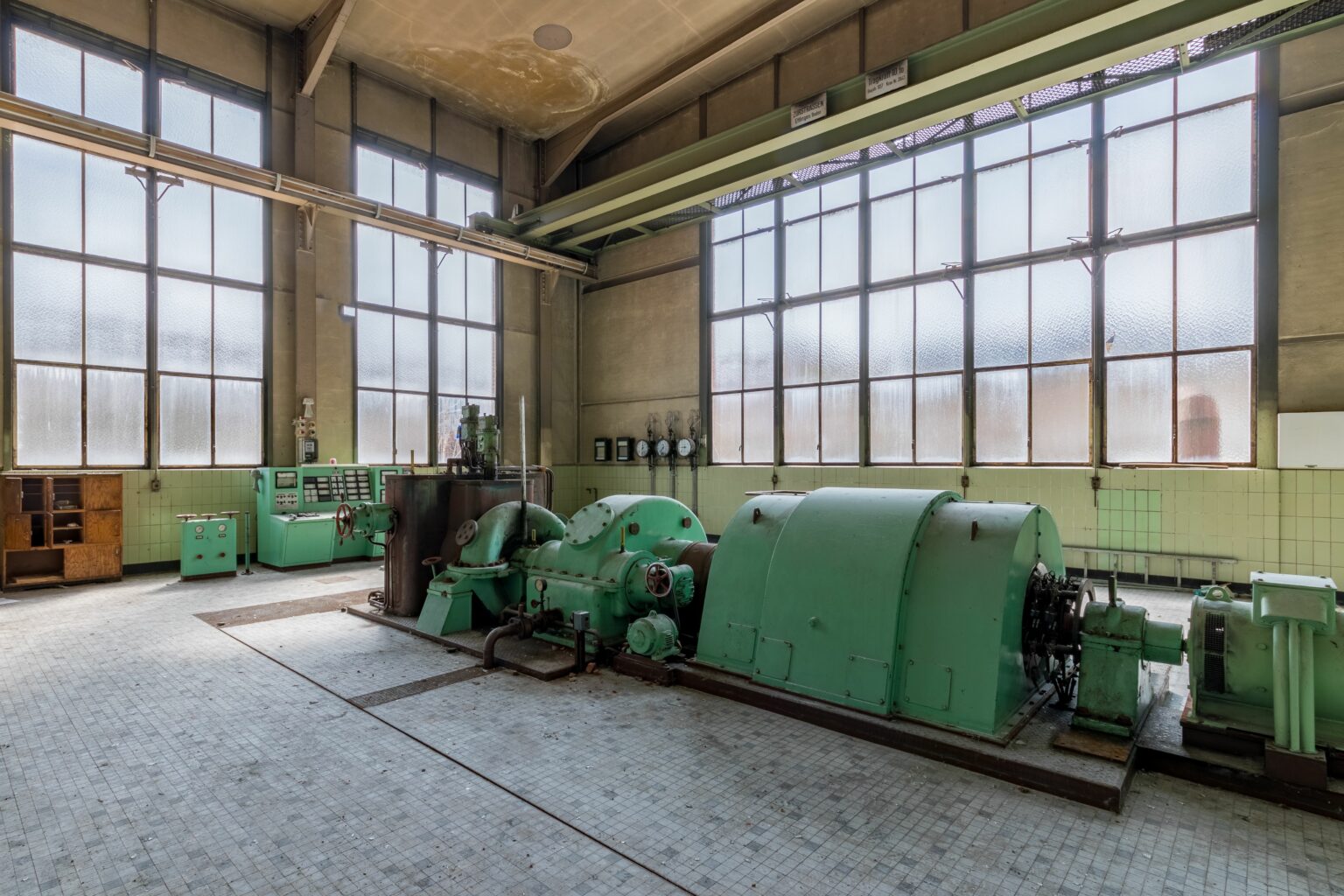 The Process of Equipment Decommissioning & Demolition - Archview Services